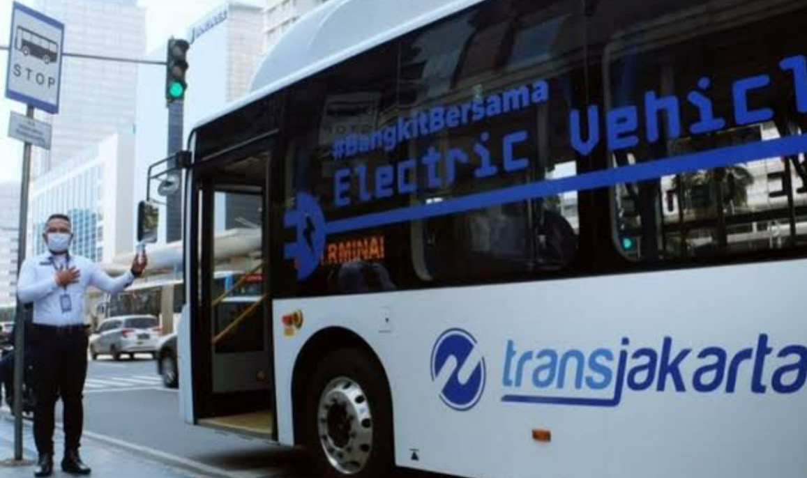Gaji Petugas Layanan Bus Transjakarta, Segini Nominal Per Bulan
