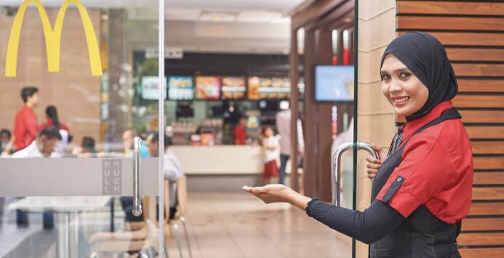 Gaji Karyawan McD (McDonald's) Indonesia Semua Posisi 2023